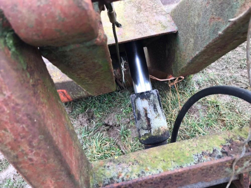 Tractor rear loader - three point link £475 - Cogmans Farm Machinery